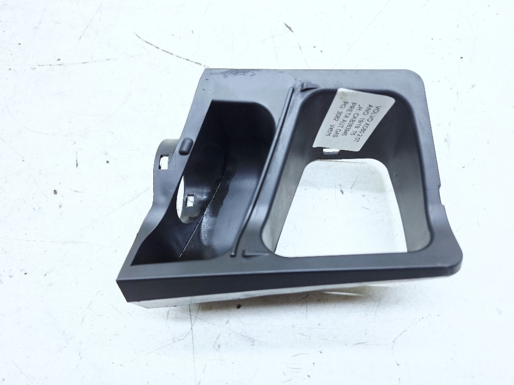 Acabamento Saída Volvo Xc60 2.0 2019 31370229 – 5 Irmãos Auto Peças