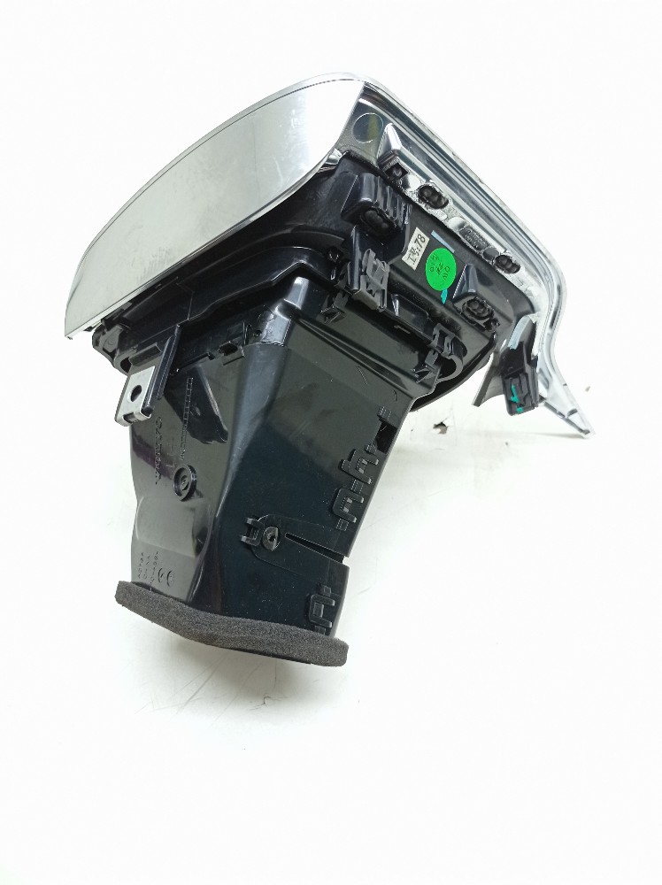Difusor Ar Esquerdo Volvo Xc60 2.0 2019 2020 31417691 – 5 Irmãos Auto Peças