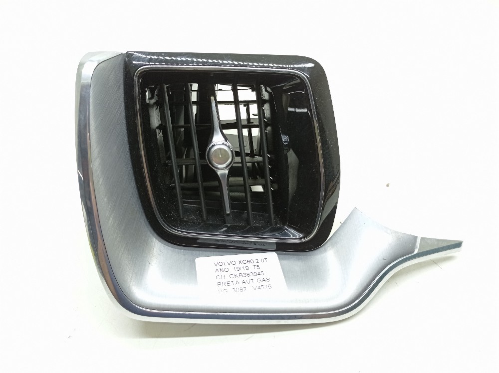 Difusor Ar Esquerdo Volvo Xc60 2.0 2019 2020 31417691 – 5 Irmãos Auto Peças