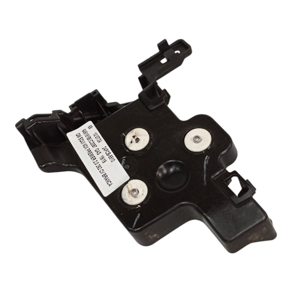 Suporte Lateral Direito Parachoque Gm Equinox 2019 – FERRO VELHO CARTOLA