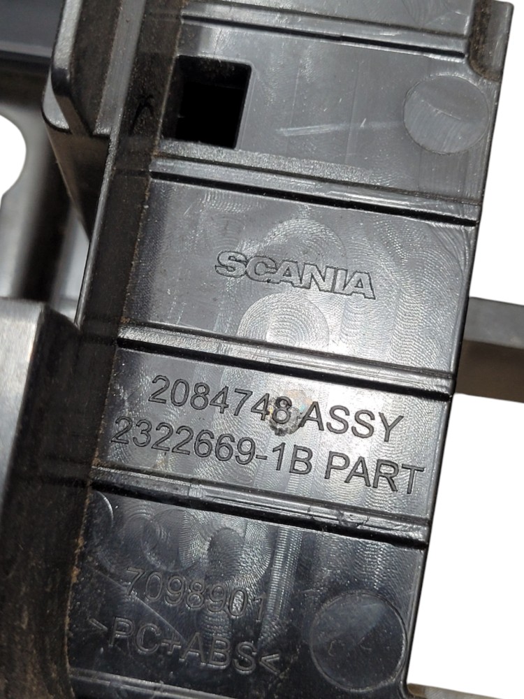 Moldura Console Painel Scania Ntg 2008 A 2012 – Br Truck Peças